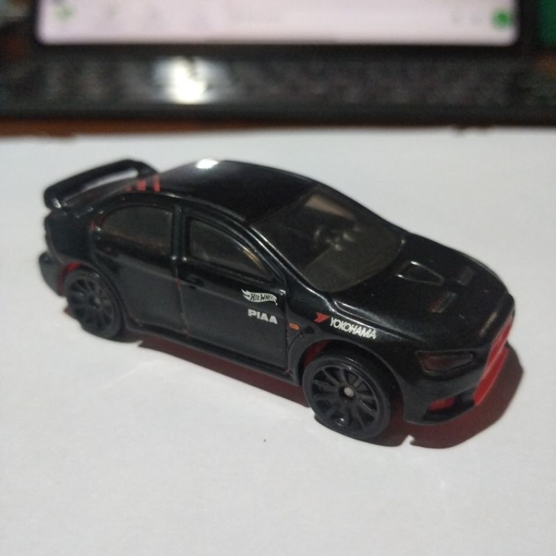 Jual hotwheels 2008 lancer evolution advan | Shopee Indonesia