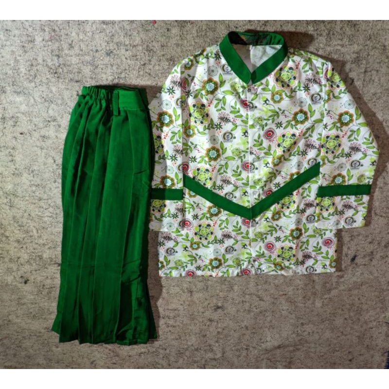 Jual ATASAN & BAWAHAN SERAGAM ( BUKAN 1STELL YA) SEKOLAH BATIK MADRASAH ...
