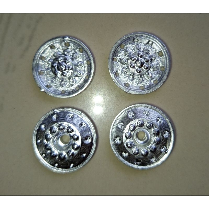 Jual Velg Ban Alkoa miniatur bus plastik 1set+ stiker headlamp lampu ...