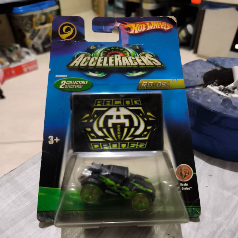 Jual Hot Wheels Acceleracers - Racing Drones RD-05 Hitam Hijau | Shopee ...