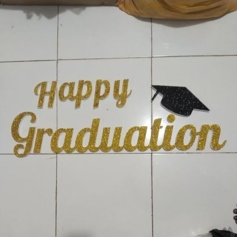 Jual styrofoam warna glitter Happy Graduation | Shopee Indonesia