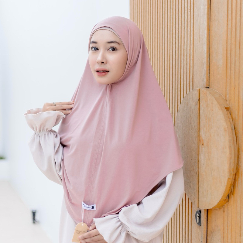Jual Dhinda Hijab - Bergo Non Pet Antem Size L (Jersey Ity Terbaik) | Shopee Indonesia