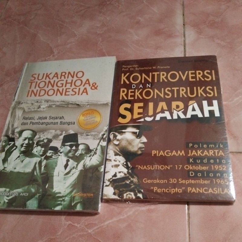 Jual Paket 2 Buku Peristiwa 1965 G30S - SOEKARNO TIONGHOA DAN INDONESIA, SOEHARTO DAN ...