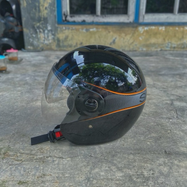 Jual HELM SCOOPY (HITAM) ORIGINAL SECOND | Shopee Indonesia
