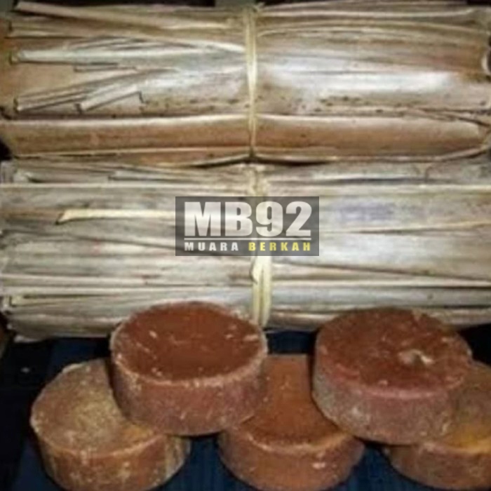Jual GULA MERAH /gula AREN / gula kawung 1 kg bungkus daun kering ...