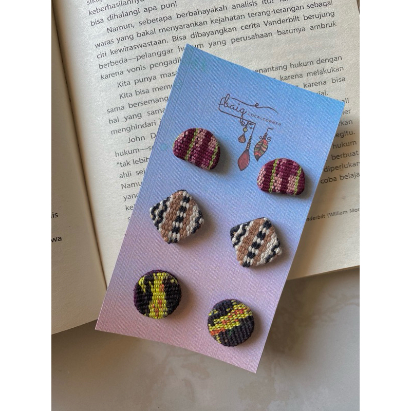 Jual Giwang tenun NTT asli/ anting tenun NTT/ handmade stud/ anting ...