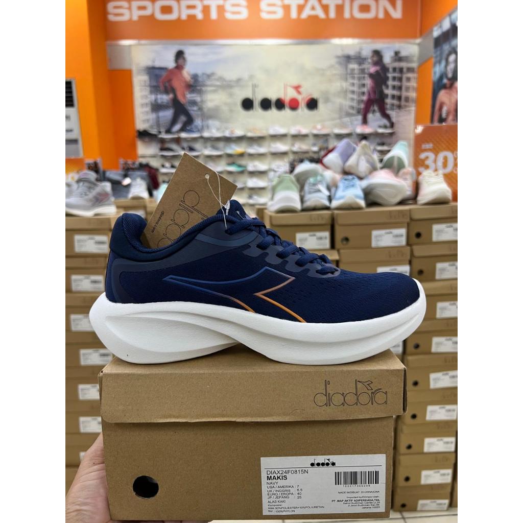 Jual Diadora Makis Navy Men Shoes Original | Shopee Indonesia