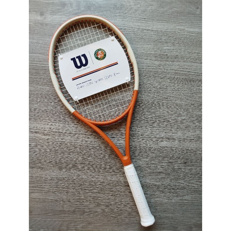 Jual Raket Tenis Wilson Roland Garros Team 102/Tennis Racket Wilson ...