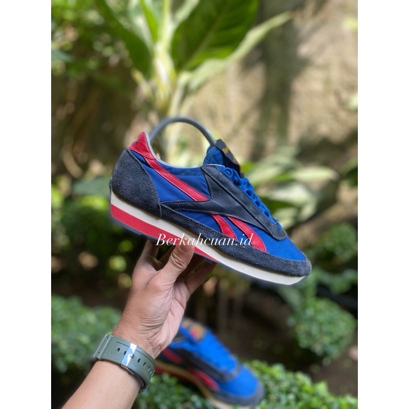 Jual REEBOK AZTEC CW DUBLIN | Shopee Indonesia