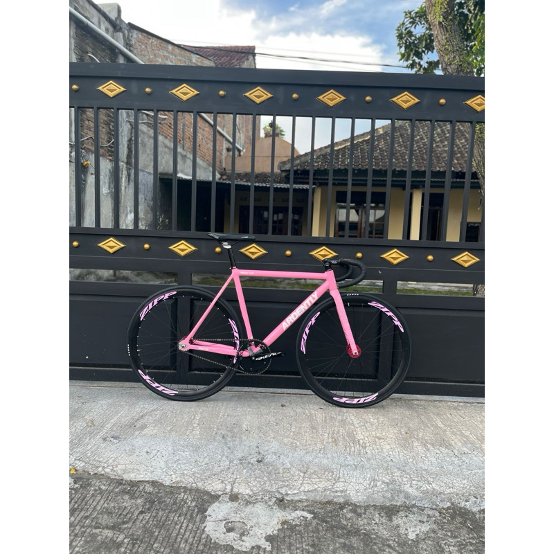 Jual Stiker Velg Zipp Warna Berkualitas | Shopee Indonesia