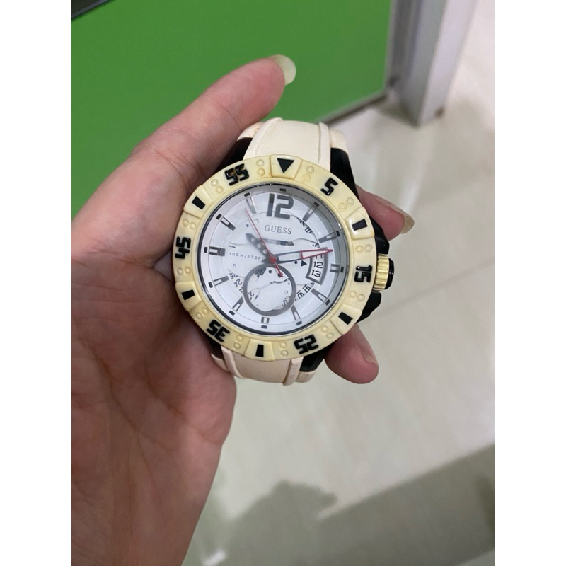 Jual jam guess ori bekas preloved | Shopee Indonesia