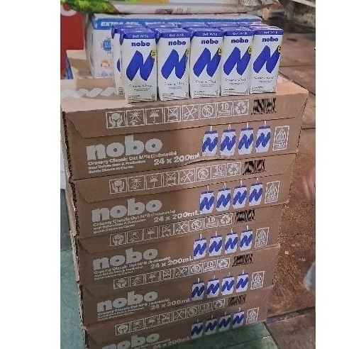 Jual Nobo Oat Milk Creamy Latte 200 gr 1 karton | Shopee Indonesia