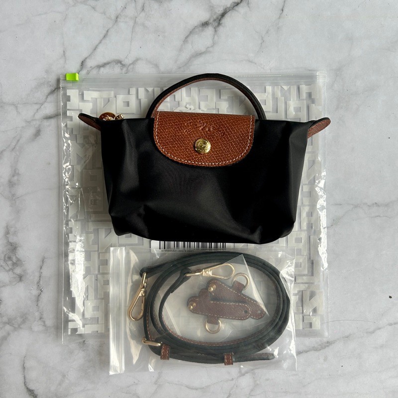 Jual Tas Kecil Pouch Bag Classic Black Original | Shopee Indonesia