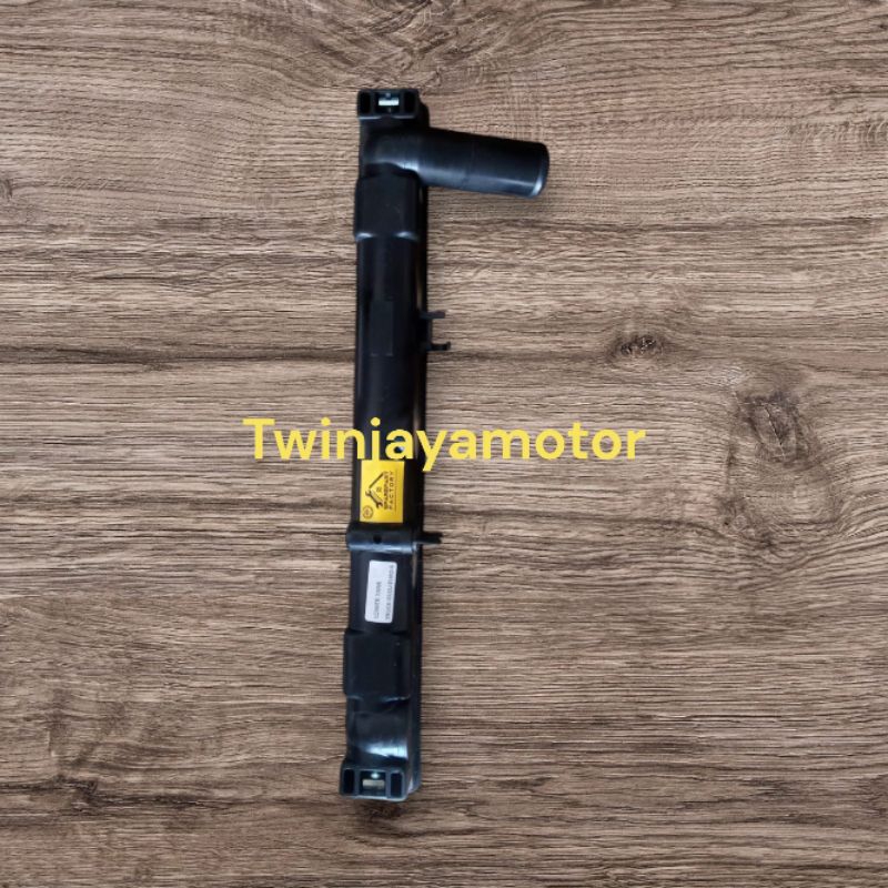 Jual LOWER TANK RADIATOR ELF UERO4/COVER BAWAH RADIATOR ELF 2023 UERO 4 ...
