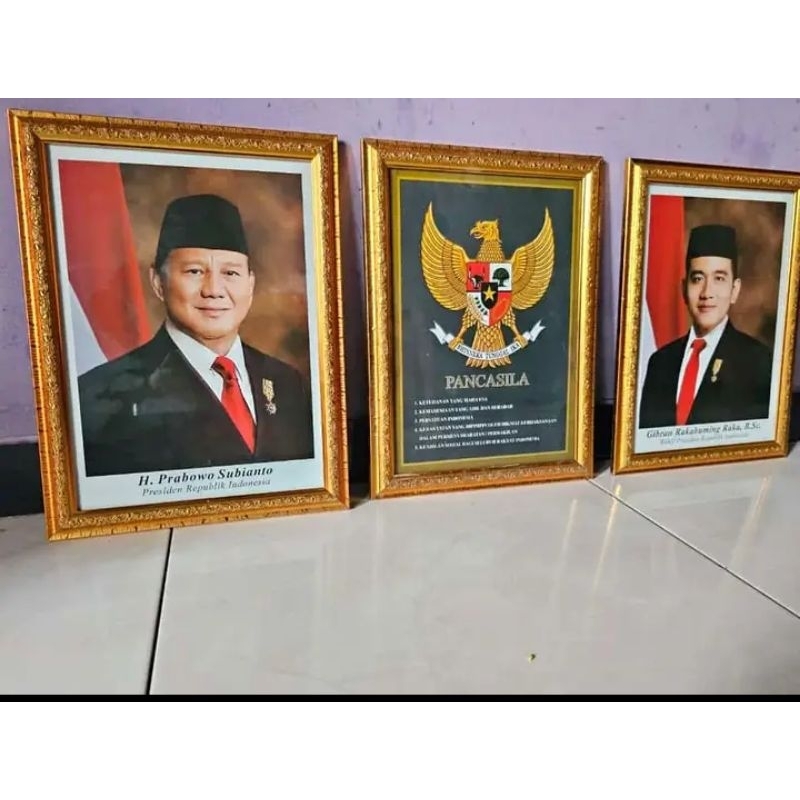 Jual Foto Presiden dan Wakil Presiden Lengkap 1 Set dengan Pancasila | Shopee Indonesia