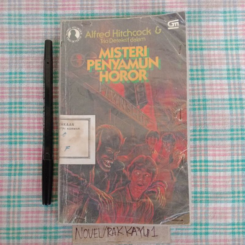 Jual Misteri Penyamun Horor by Alfred Hitchcock | Shopee Indonesia