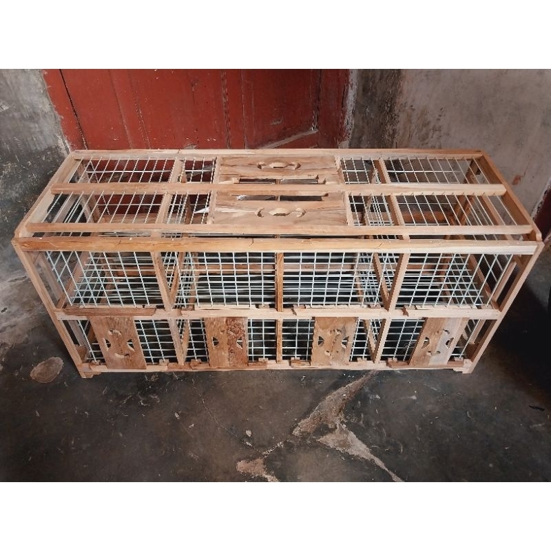Jual Sangkar Burung Merpati Isi 4 Jodoh 8 Pintu Bahan Kayu Jati Full ...