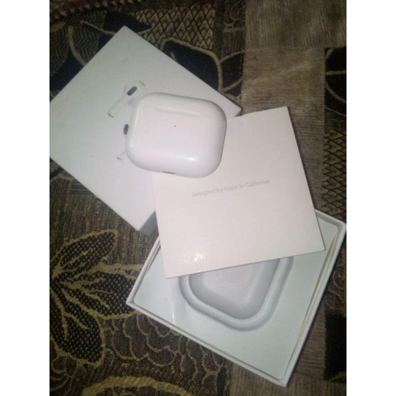 Jual Airpods gen 3 second | Shopee Indonesia