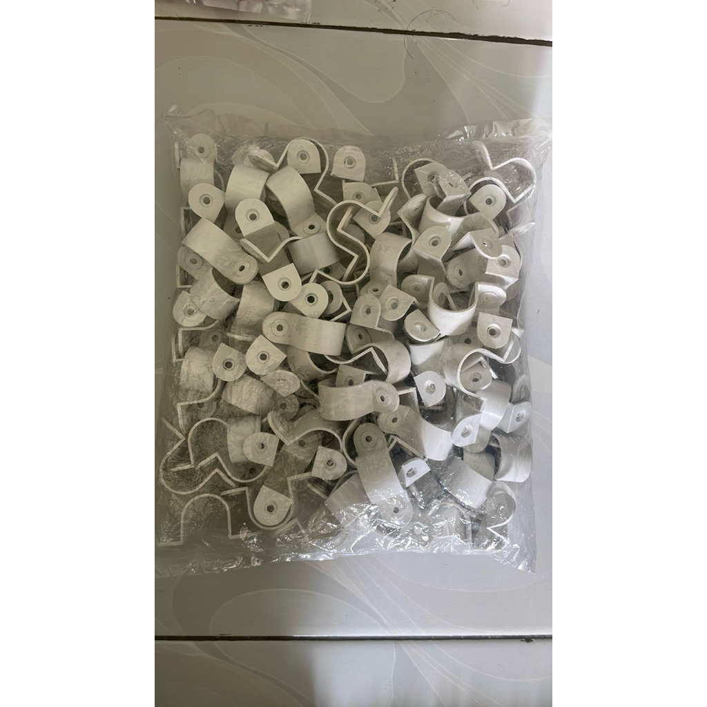 Jual Klem Pipa PVC Counduit Klem Conduit / Klem Pipa Listrik 20 mm 100 ...