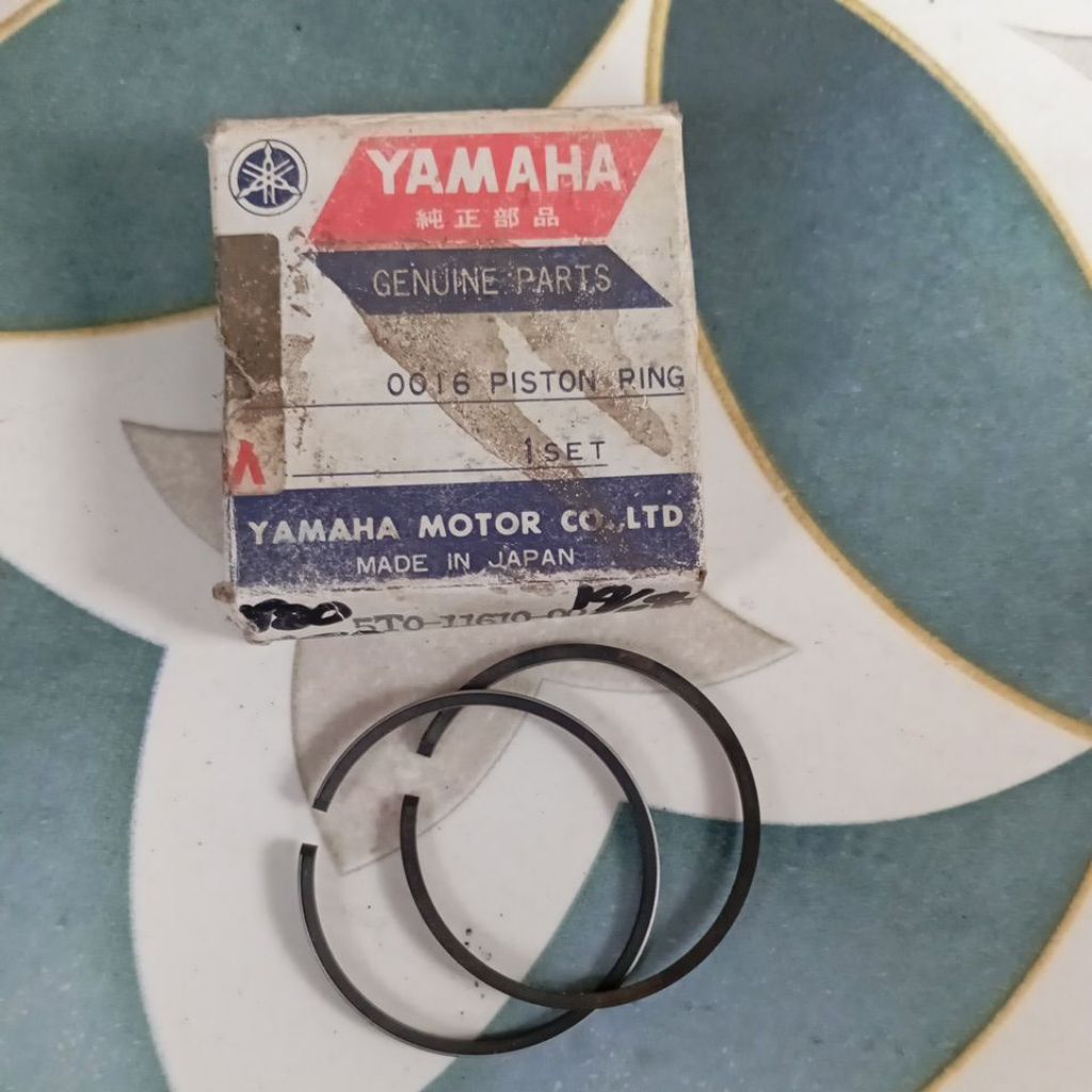 Jual ring piston ring Seker Yamaha v80 OS std original japan 5TO-11610 ...