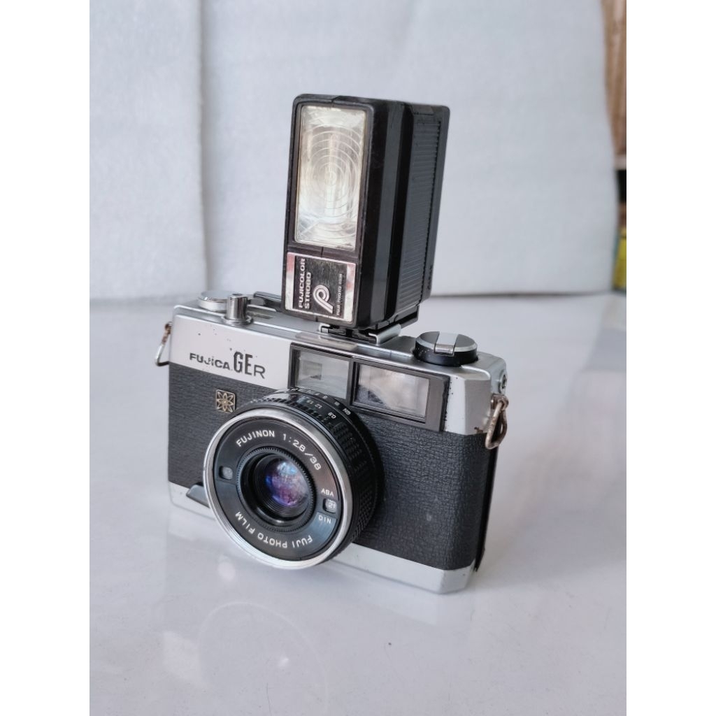 Jual Flash camera vintage Fujicolor Fuji Photo Film Japan classic ...