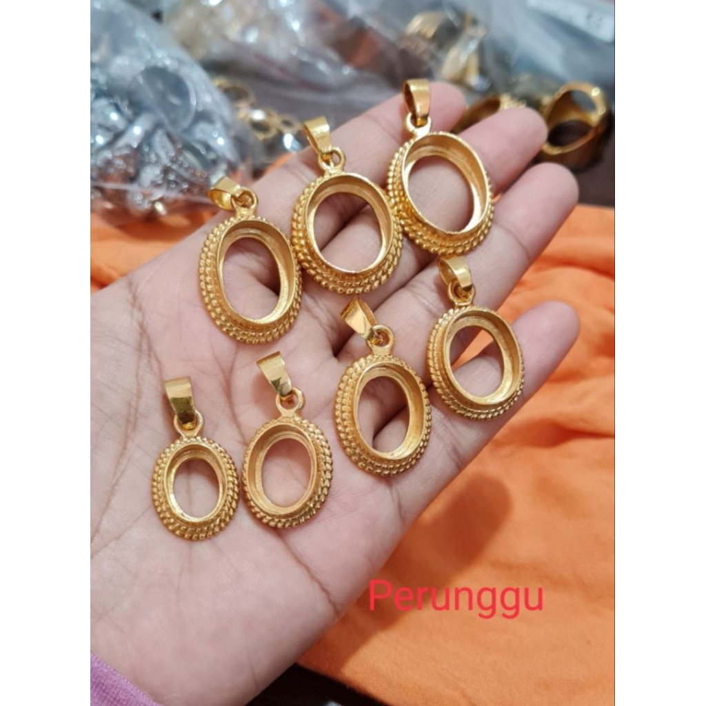 Jual Ring Liontin Perunggu Gold Warna emas | Shopee Indonesia