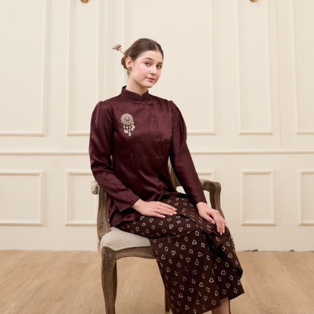 Jual Kebaya Klasik Jeng Yah / Kebaya Seragaman Janggan Mahogany ...