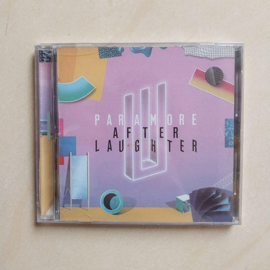 Jual CD PARAMORE ALBUM AFTER LAUGHTER ( IMPORT ) | Shopee Indonesia