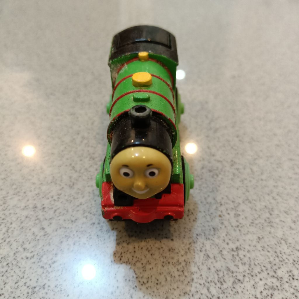 Jual Miniatur diecast kereta api thomas and friends preloved PERCY ...