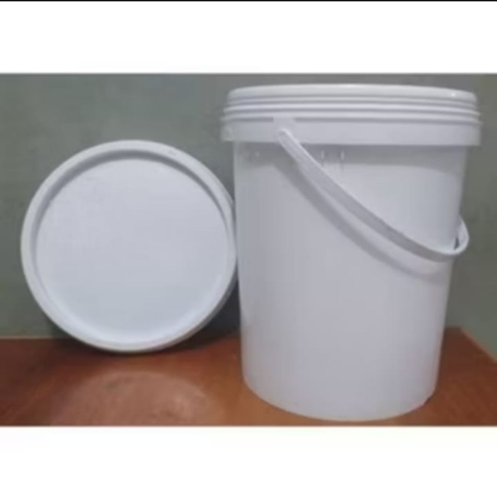Jual Ember Bekas Cat 25kg Dan Tutup Ember plastik ember putih serba ...
