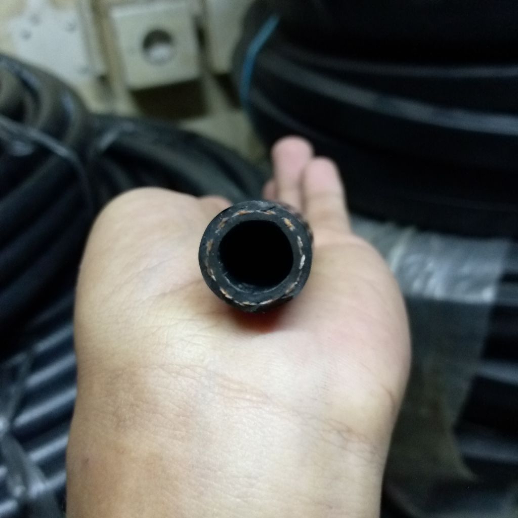 Jual selang solar 12mm tahan panas (Diameter lubang 12mm) | Shopee ...