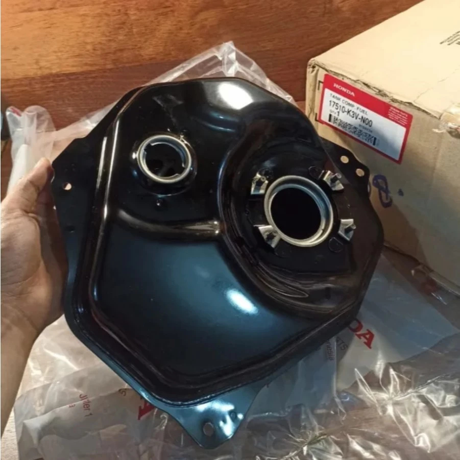Jual Fuel Tank Tangki Bensin Honda Stylo 160 K3V - 17510K3VN00 | Shopee ...