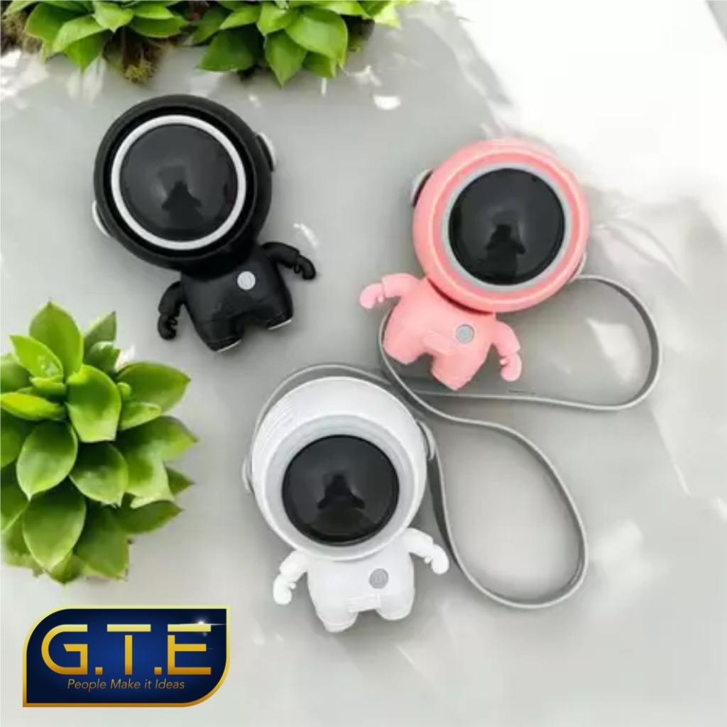 Jual Kipas Angin Mini Outdoor Astronot Kipas Leher Gantung Spaceman ...