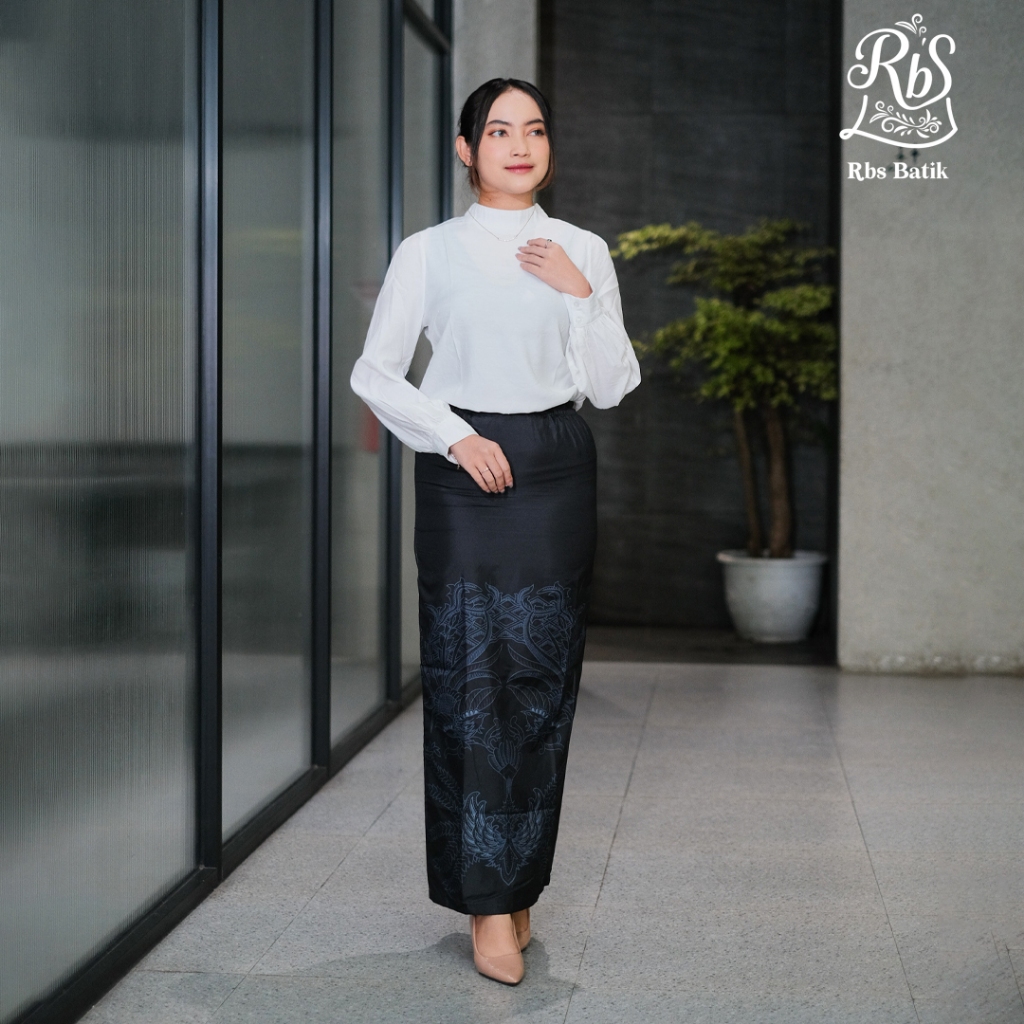 Jual RBS Batik - Rok Batik Wanita Devanka Slimfit Warna Hitam Biru ...