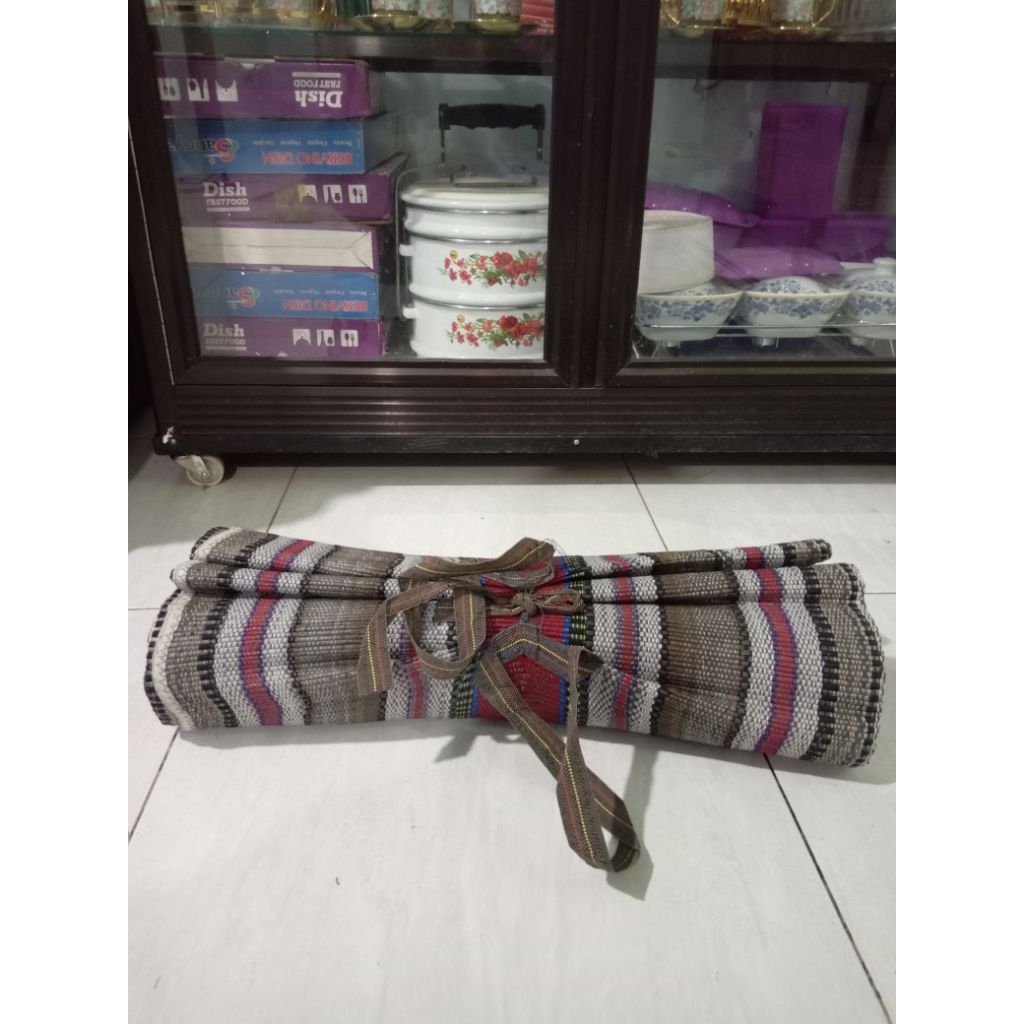 Jual Tikar Lipat Hajatan Tenun ukuran 3×1,8 | Shopee Indonesia