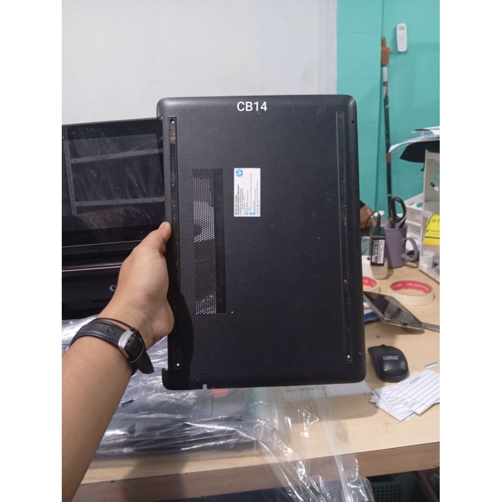 Jual Casing bawah hp 14cm bisa untuk hp 14ck / hp 240 G7 / Hp 245 G7 ...