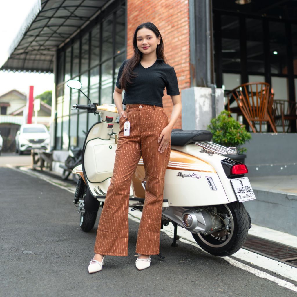 Jual Celana Highwaist Cutbray Pants Bahan Semiwol Polly Premium-Celana ...