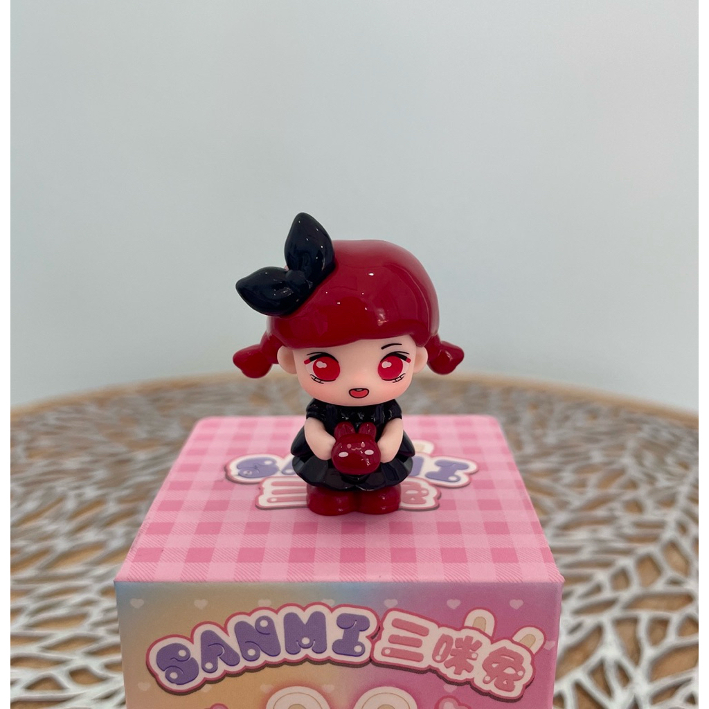 Jual Sanmi Selected Merah Hitam | Shopee Indonesia