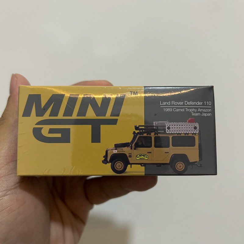 Jual Mini GT - Land Rover Defender 110 - 1989 Camel Trophy Amazon ...