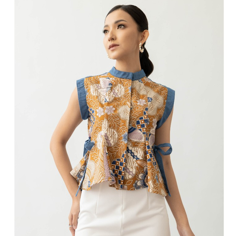 Jual Atasan Batik Modern Wanita Kekinian Terbaru - Melvee Batik - Iris Collection - Viorel Top ...