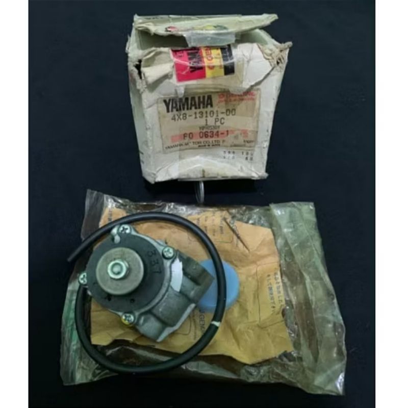 Jual Pompa oli samping RXKing RX King Tahun Tua Asli Original 4X8-13101 ...