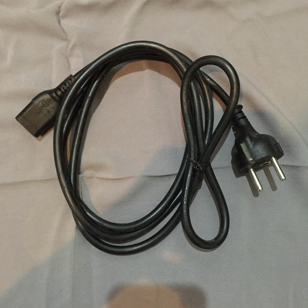 Jual Kabel Power 1,5 Meter | Shopee Indonesia