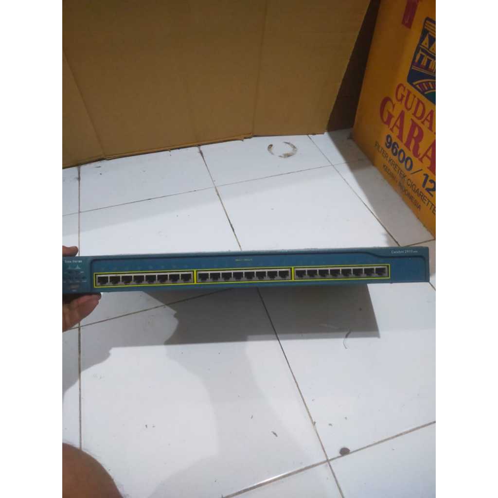 Jual Switch Cisco Catalyst 2950 Series WS-C2950-24 Minus 1port gak bisa ...
