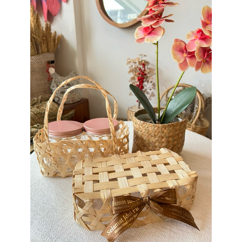 Jual Keranjang Parcel Bambu / Keranjang Hampers Bambu / Tas Anyaman Bambu Tutup AB03 | Shopee ...