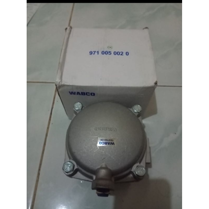 Jual RE 6 RELAY VALVE EMERGENCY GANDENGAN KURA KURA TRAILER ORI WABCO | Shopee Indonesia