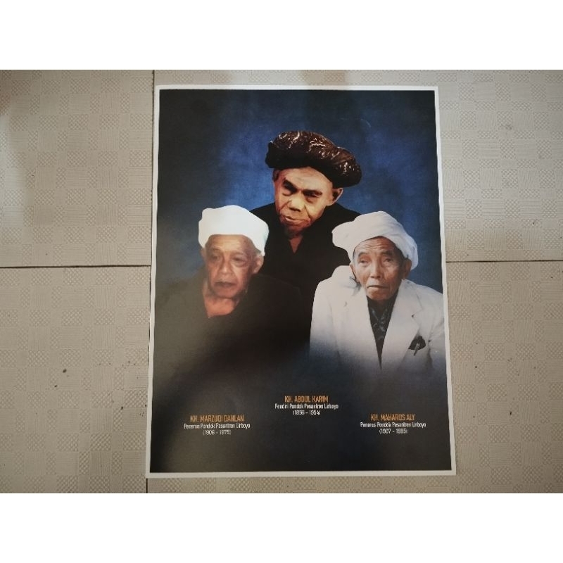 Jual Poster 3 tokoh lirboyo kecil | Shopee Indonesia