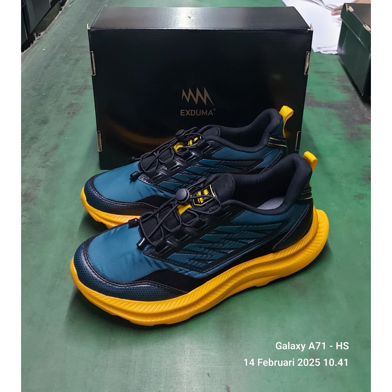 Jual SEPATU RUNNING EXDUMA YELLOW TOSCA NEW ARRIVALS | Shopee Indonesia