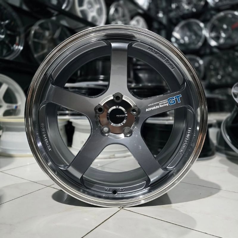 Jual velg racing mobil ring 18 ADVAN GT LEBAR 9,5 R18 cocok untuk mobil Innova reborn venturer ...