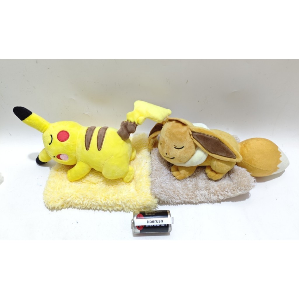 Jual Set Shell pokemon pikachu eevee dehumidifier plush doll boneka car ...