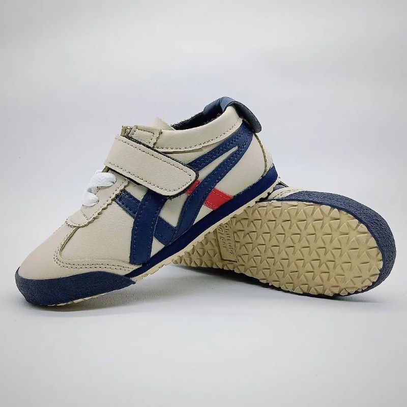 Jual Sepatu Pelcro Anak Sneakers slip on Ringan full karet | Shopee ...